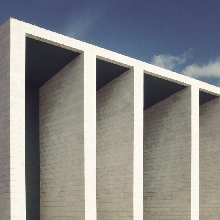 Sebastian Weiss y el detalle que hace único a cada edificio - Yorokobu